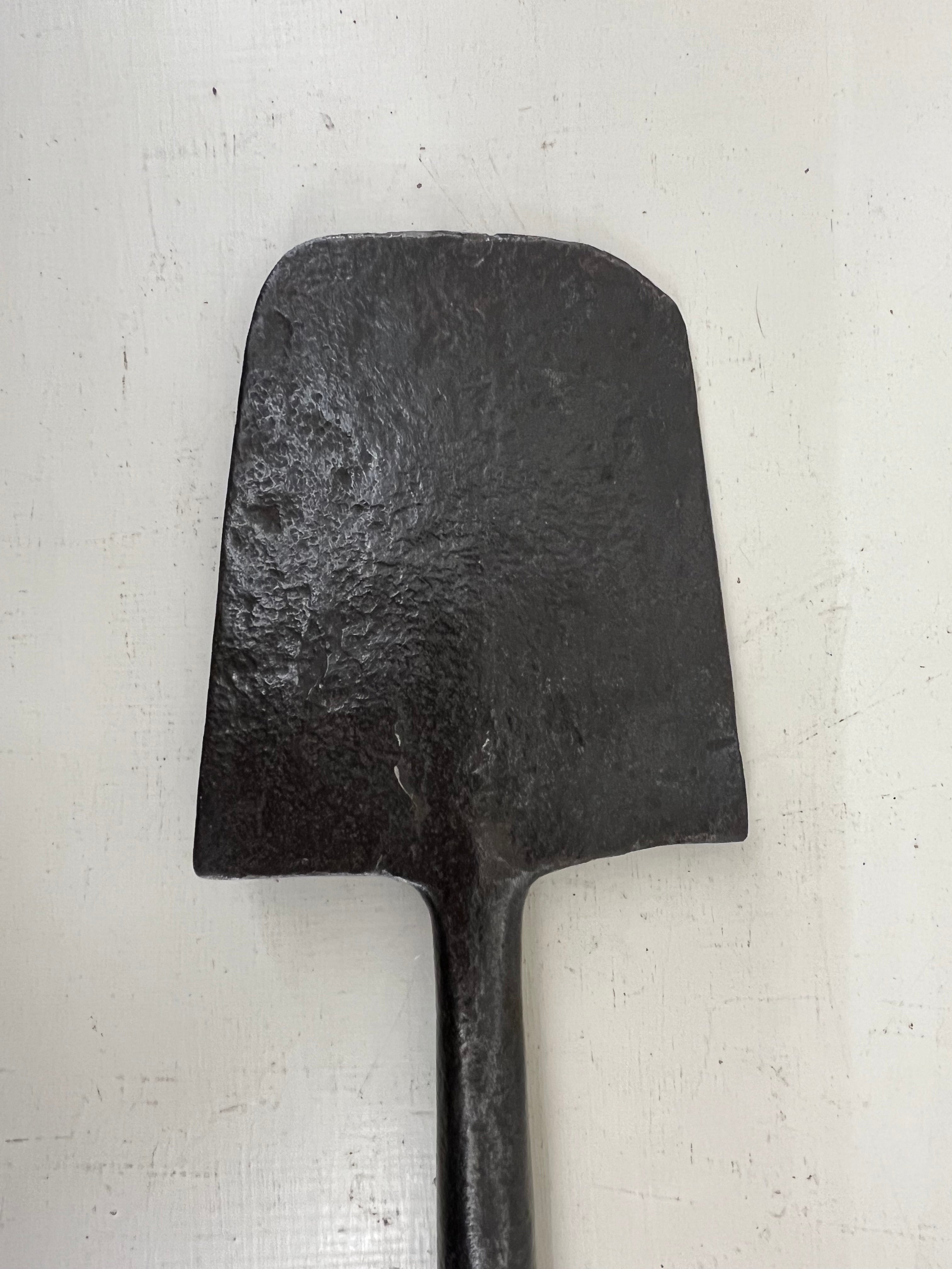 Trap Setters Spade – Garden & Wood